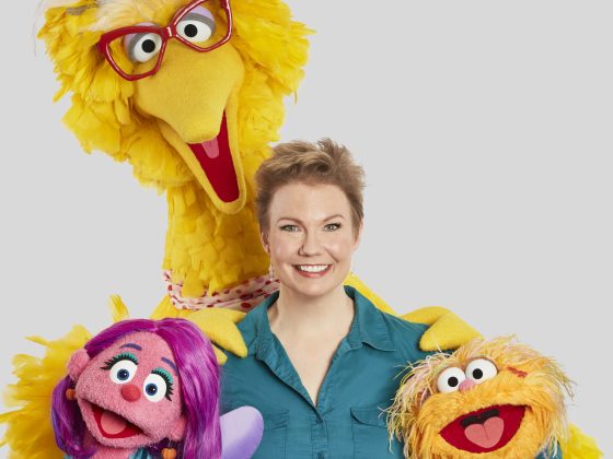 Jennifer Barnhart (Zoe,Granny Bird, Maggie Cadabby) - Sesame Workshop