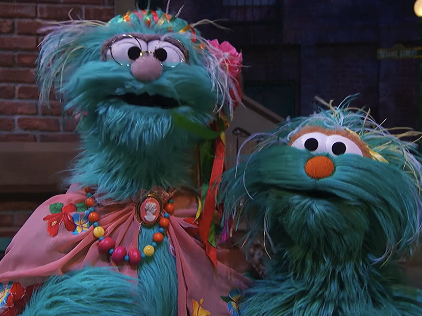 Holiday Fun! - Sesame Workshop